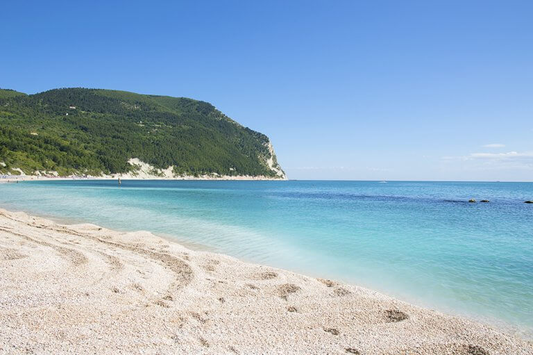 De Riviera del Conero is een waar paradijs in Le Marche